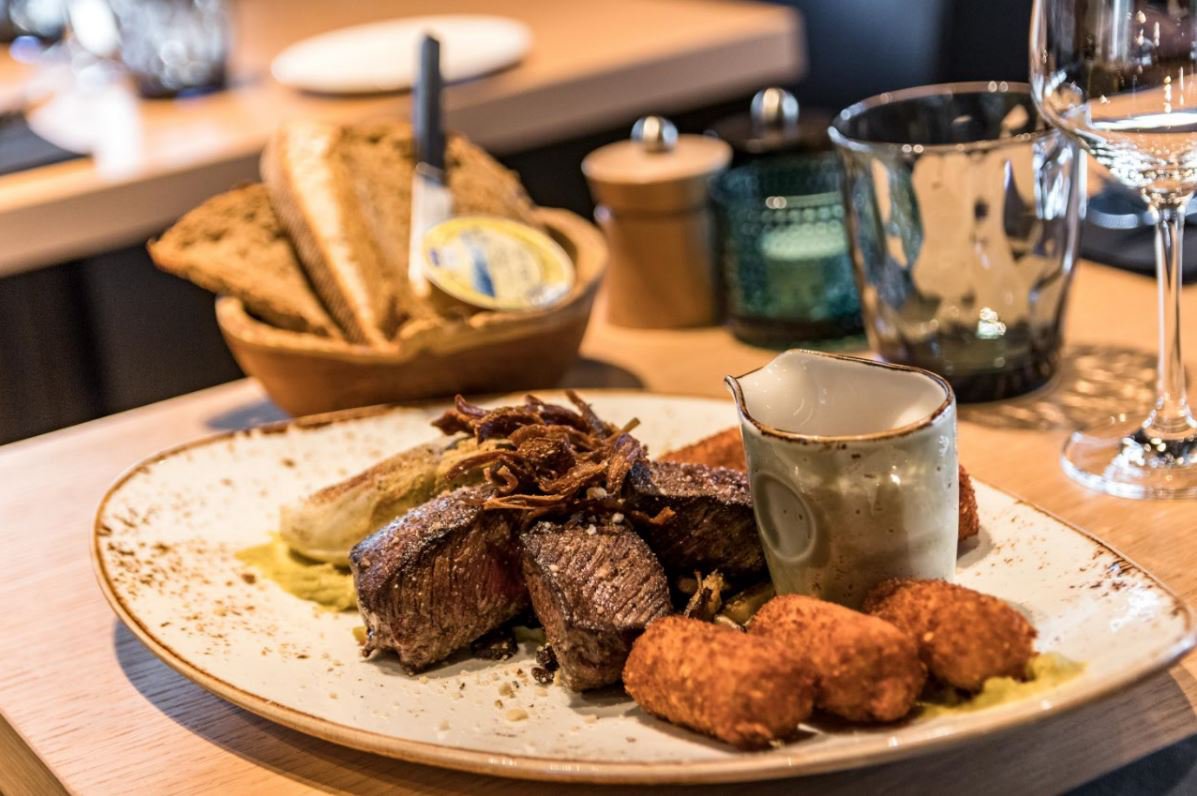 BISTRO-LOUNGE AMICAL - Restaurant Belge - Grembergen 9200