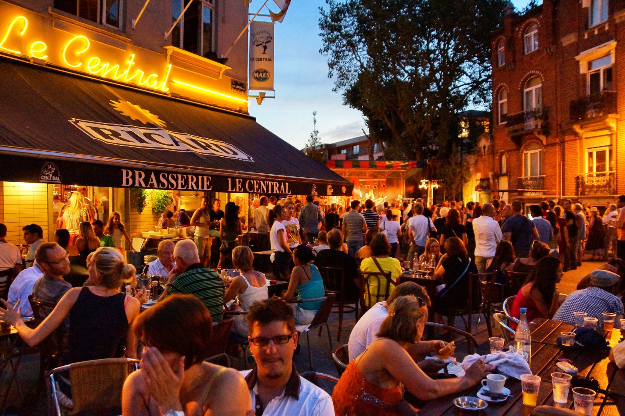 BRASSERIE LE CENTRAL - Brasserie Restaurant - Jette 1090